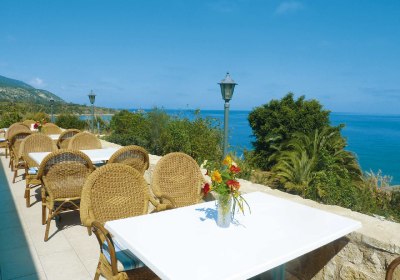 Aphrodite Beach Hotel • Latsi Direkt am Strand